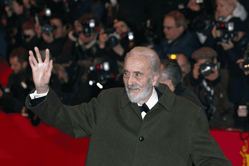 25 Famous People Who Speak Spanish as a Second Language