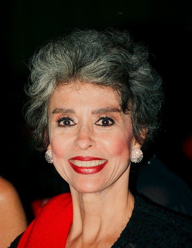 13 Famous Hispanic Women in History Who Made Enormous Impact